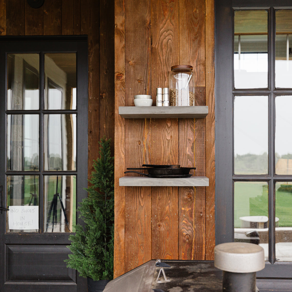 Outdoor Floating Shelf – Ultra Shelf